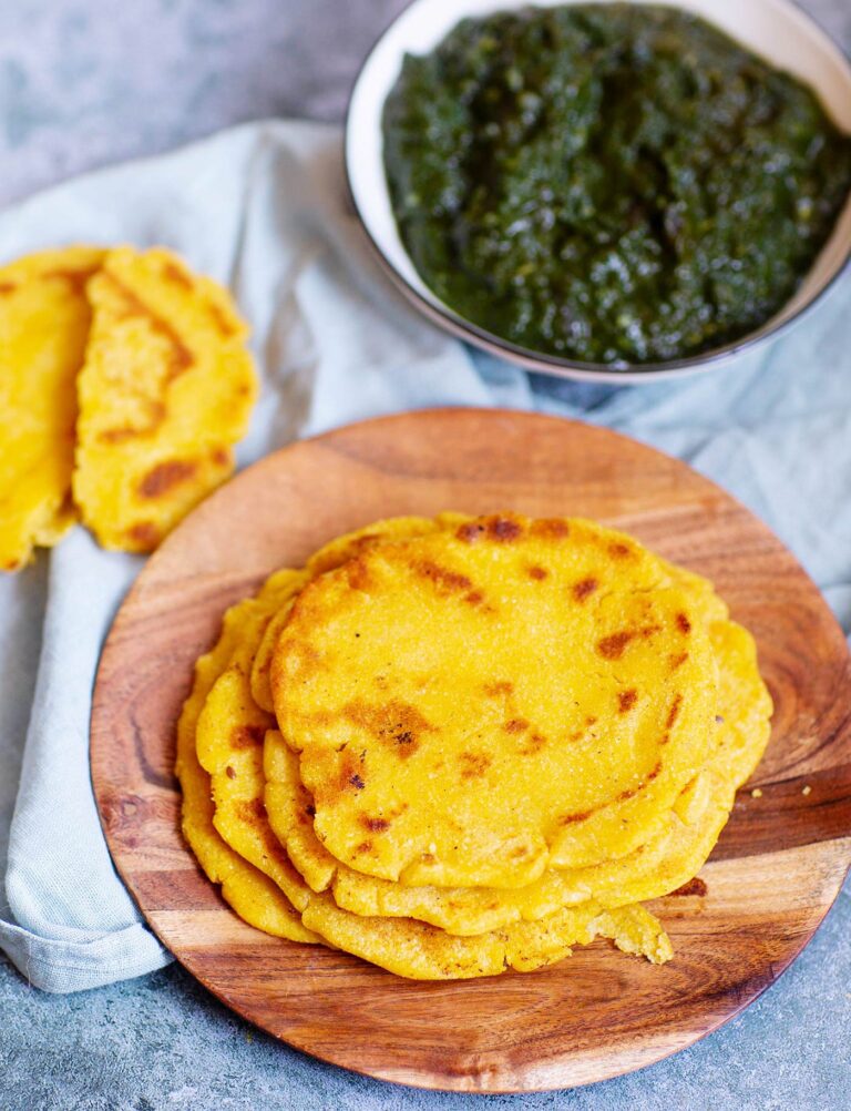 Makki roti – indiskt majsbröd - Indian enough